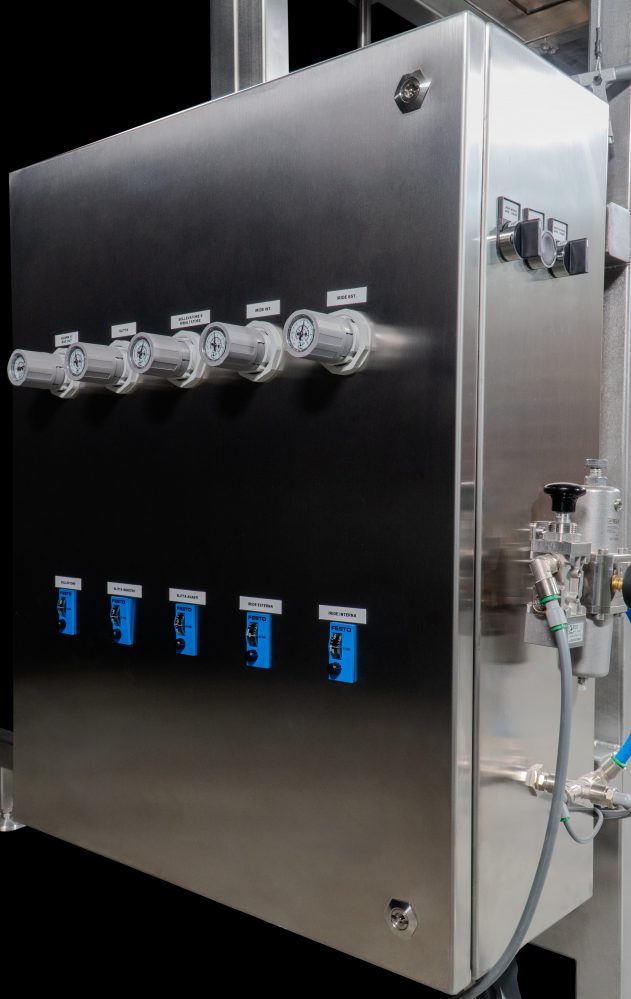Chemical Reactor Charging. - csv containment news
