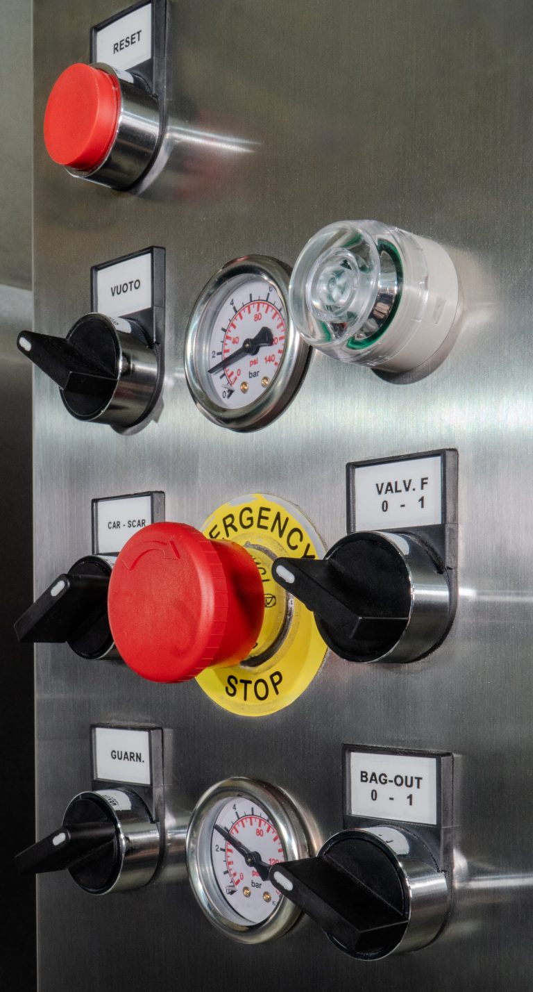 Chemical Reactor Charging. - csv containment news