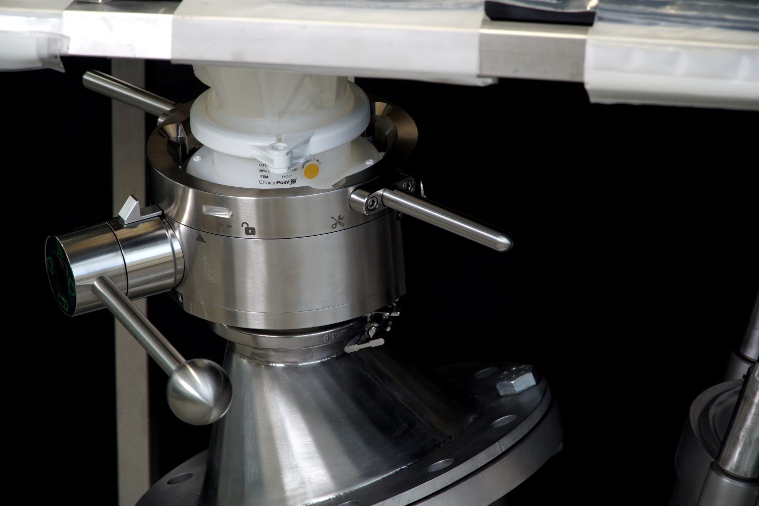 Flexible Isolator Disposable Split Valve. - csv containment news