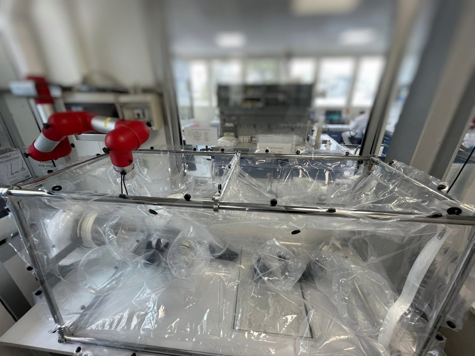 QC Lab Flexible Isolators: a focus on laboratory safety and quality ...