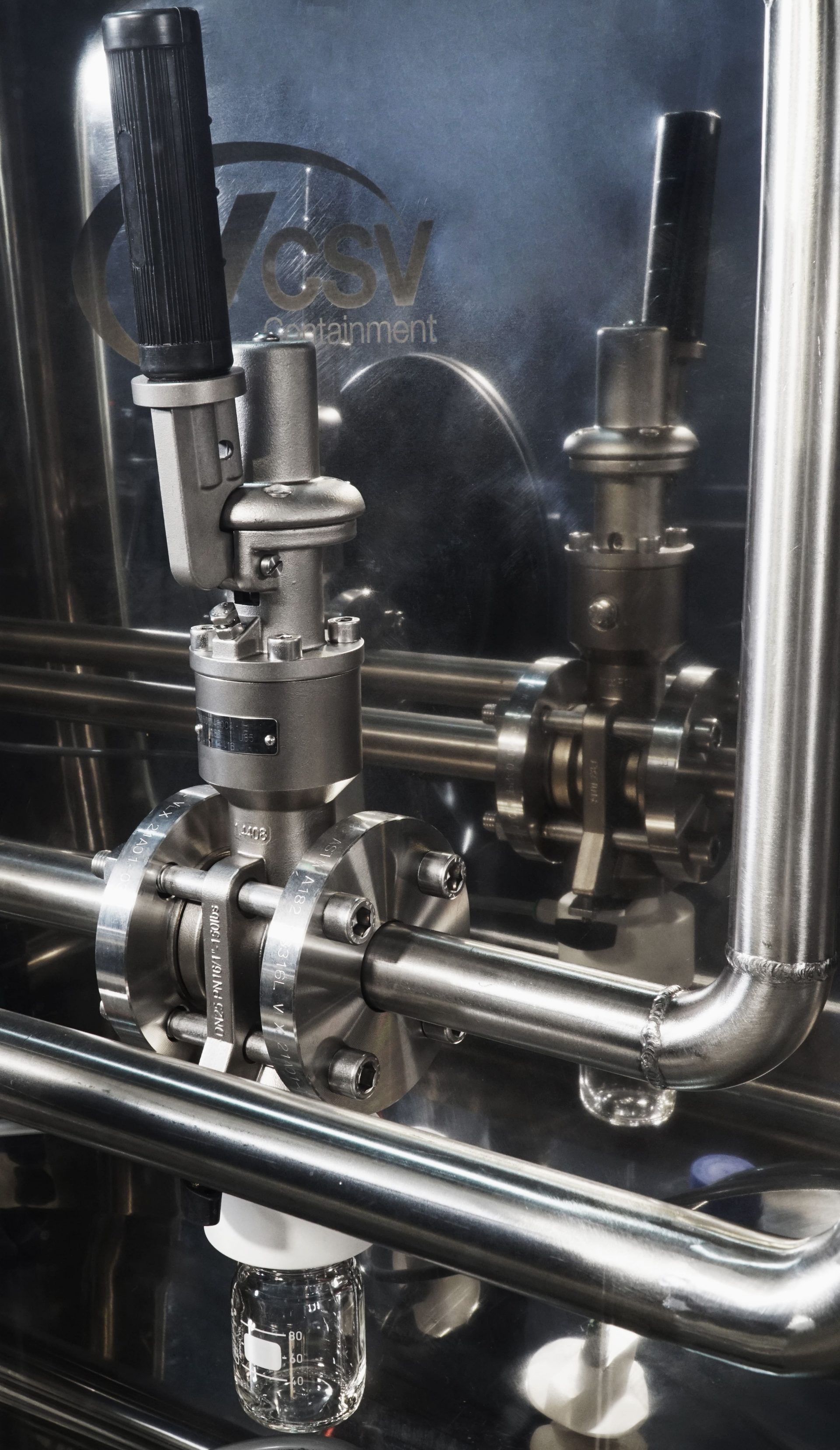 Liquid Sampling Glove box OEB5 High Potent.